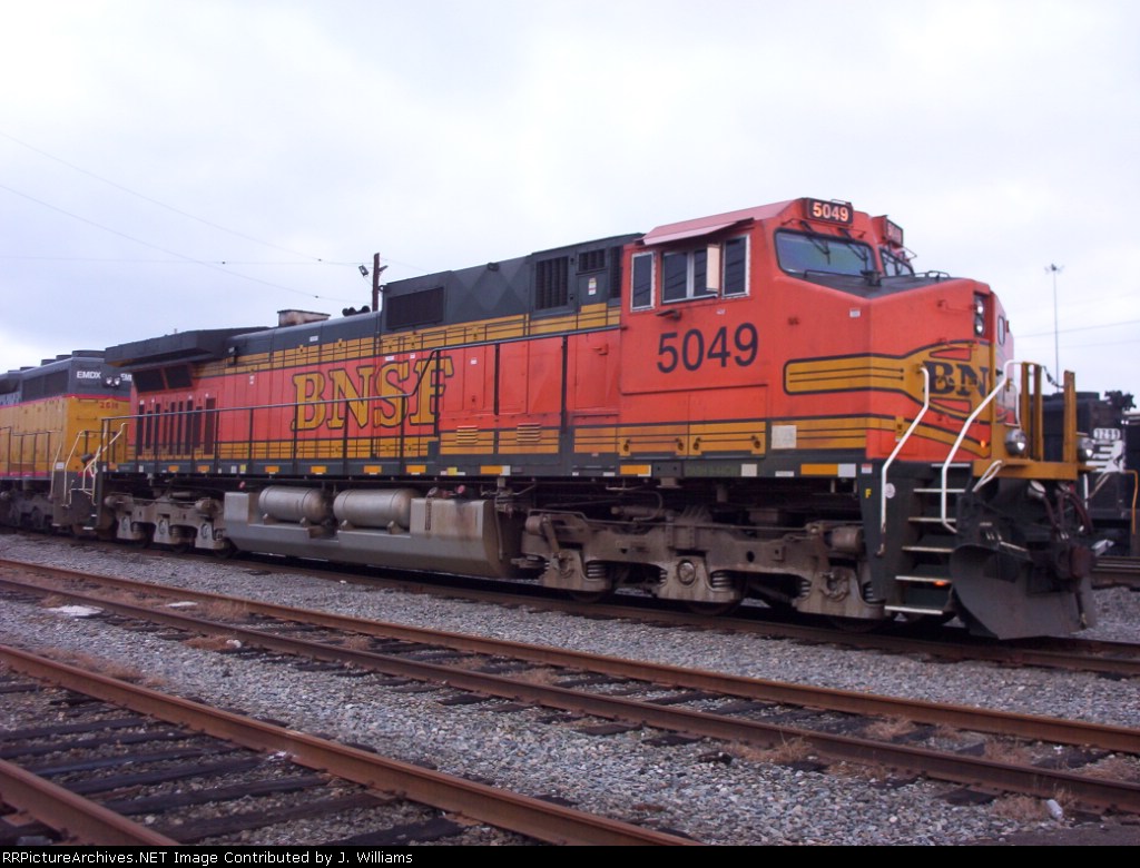 BNSF 5049